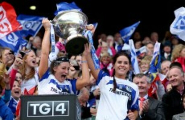 Late penalty sees Cavan Ladies lift intermediate football title
