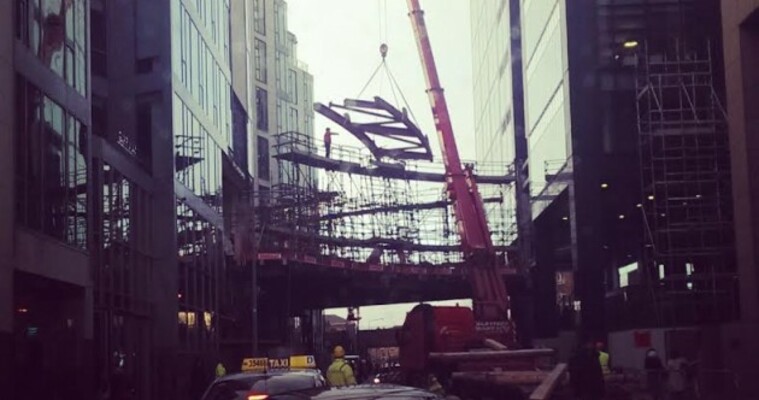 Google Building A Bridge Pic of the Day · TheJournal.ie