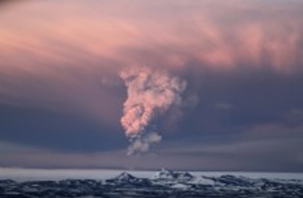 EU confirms that volcanic ash cloud is heading in Ireland's direction