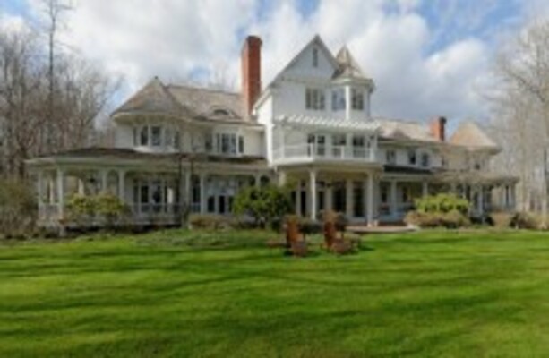 For sale: One home owned by an Oscar-winning director. The price? $27.5 ...