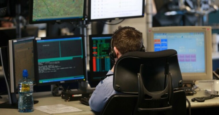 Behind the scenes at a garda control centre: Who takes your 999 call?