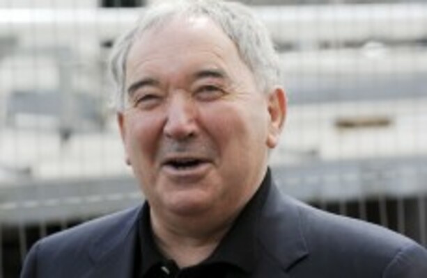 Harry Crosbie is suing Nama over €77 million debt charge