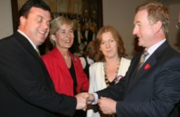 Taoiseach Enda Kenny pays tribute to 'wonderful courage' of Brian Lenihan