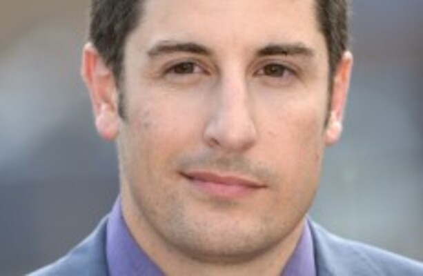 Here's why everyone hates Larry from Orange is the New Black