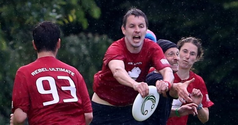 Sports you should definitely try this summer… Ultimate Frisbee