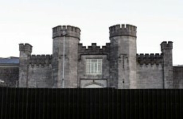 Mobile phones, modems and USB keys found in dissident wing of ...