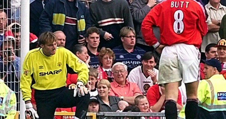 Flashback: Massimo Taibi's gaffe against Southampton · The 42