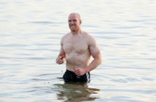 Looking for meaty, bulky shoulders? Try this session · The 42