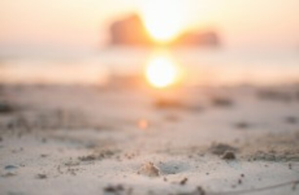 Good news if you like warm weather - there'll be plenty of it around ...