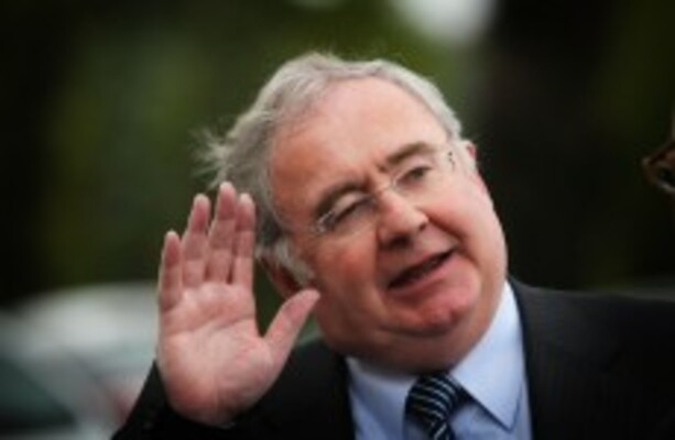 Pat Rabbitte can't make his mind up · TheJournal.ie