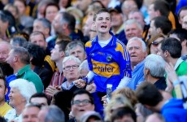 This video will have Tipperary fans running through walls before the ...
