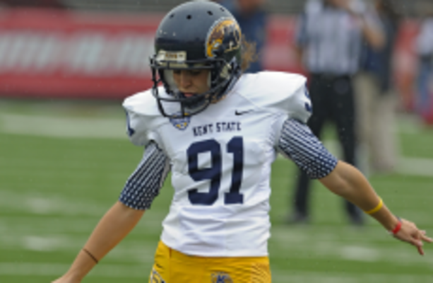 Amazing scenes as April Goss makes history and kicks extra point in ...