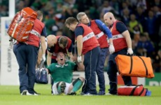 15 photos that highlight just how tough rugby players were in 2015