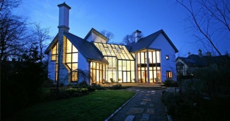 This light-filled Scandinavian-inspired home in Limerick is for sale