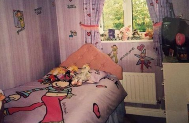 The 10 memorable stages of every Irish girl's 2000s Groovy Chick obsesssion