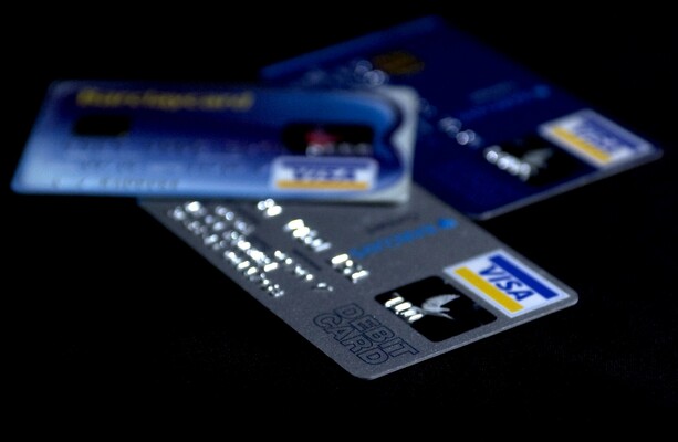 Refugees in Turkey are to be given debit cards by the EU · TheJournal.ie