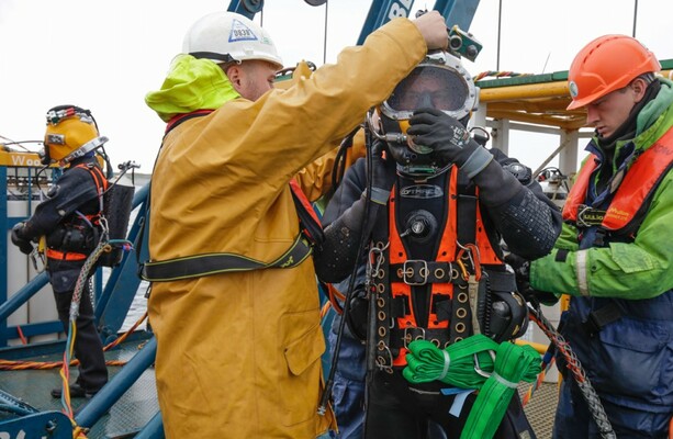 WATCH: How highly-skilled divers and new technology restored ...