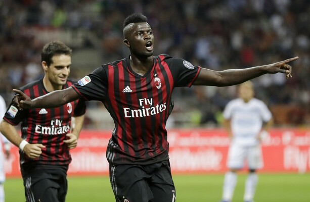 French striker leaves AC Milan to play in Premier League with Watford