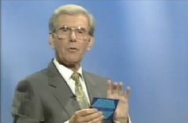 RIP Bob Holness: Our top 5 favourite moments from Blockbusters