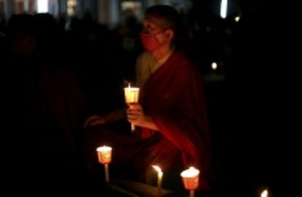 Two former Tibetan monks set themselves on fire · TheJournal.ie