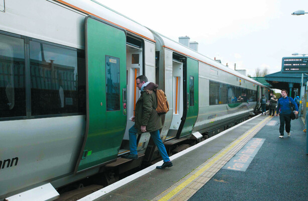 Irish Rail staff to go on strike on five dates in November and December
