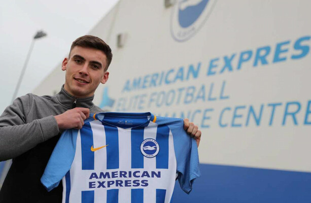 Young Bohs defender completes move to Brighton for undisclosed fee