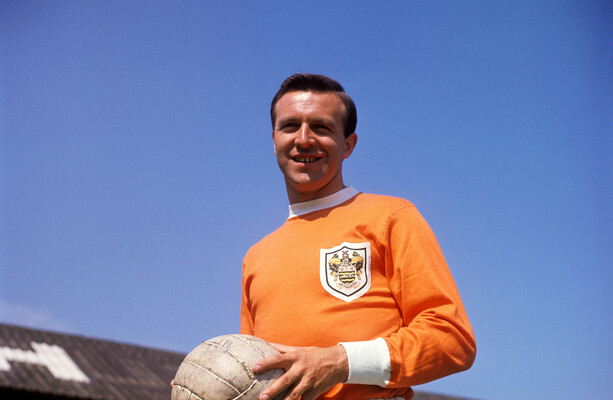 Former England captain and World Cup winner Armfield dies, aged 82