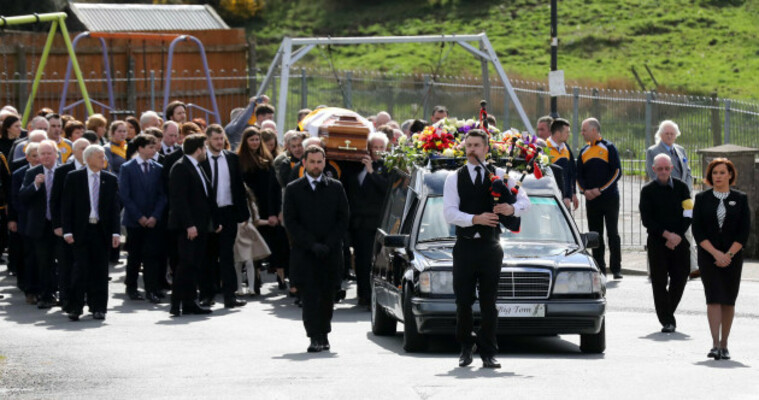 'An amazing presence', 'a humble man': Hundreds attend funeral of music ...