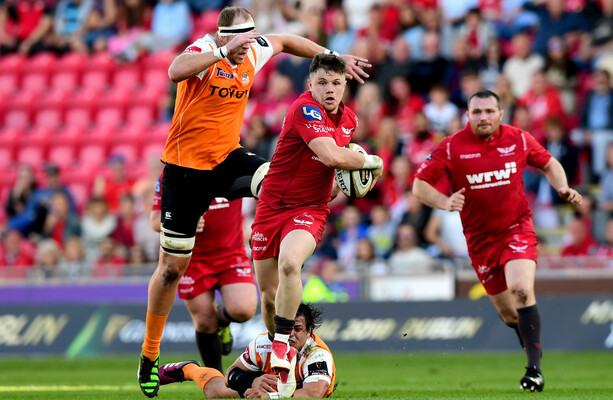 Super Steff Evans tames Cheetahs as Scarlets set up Glasgow semi-final