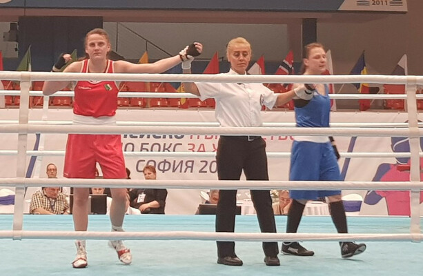 Michaela Walsh secures at least bronze at European Boxing Championships