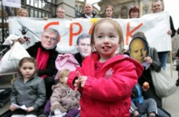 Changes to single parent payments proposed in Social Welfare bill Changes to single parent payments proposed in Social Welfare bill