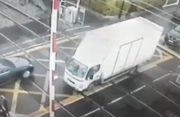 'Significant delays' to Dart as lorry drives through barrier at level ...