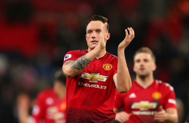 Phil Jones signs new Manchester United contract · The 42