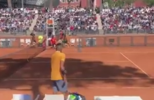 Nick Kyrgios smashes racket and throws chair onto the court in Italian ...