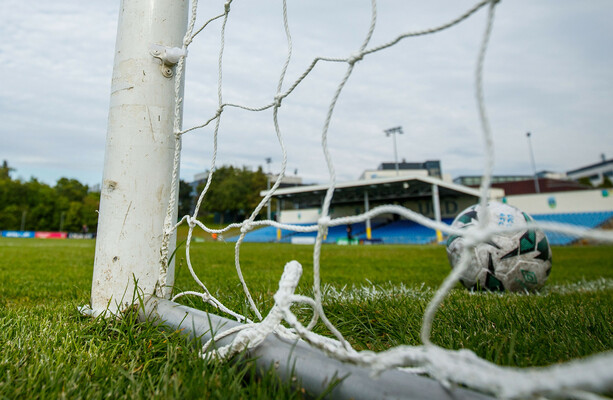 Shelbourne stay in touch with league leaders after convincing win in ...