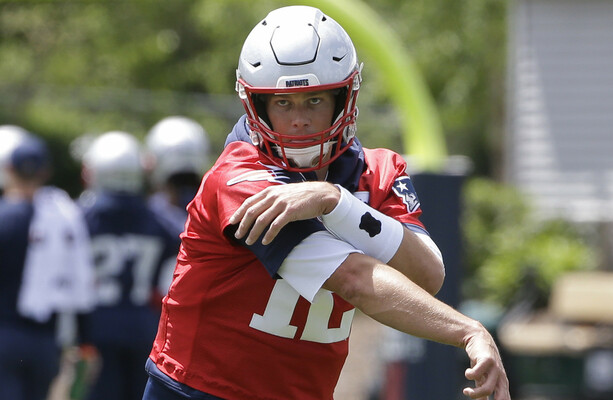 Mets cry foul as Brady tries to patent 'Tom Terrific' nickname · The 42