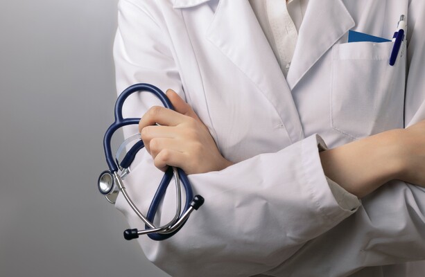 Dutch doctor acquitted in landmark case over euthanising woman with ...