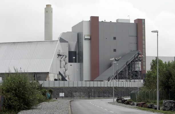 Ministers to hold talks with Midlands ESB workers over peat plant closures