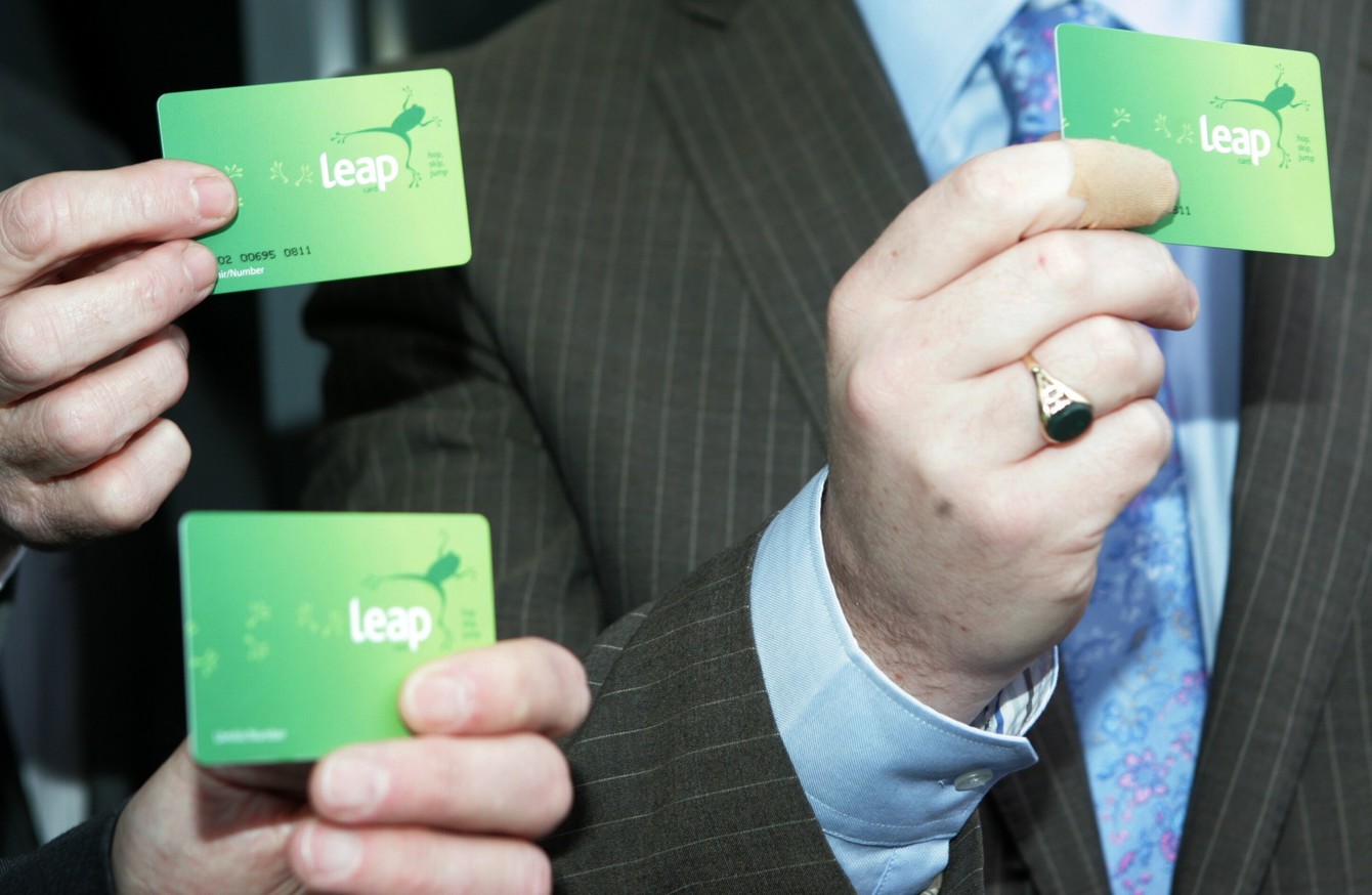 Poll: Would you like the Leap card replaced with a cashless payment system?