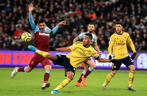 Arsenal end seven-match winless Premier League run to give Ljungberg ...