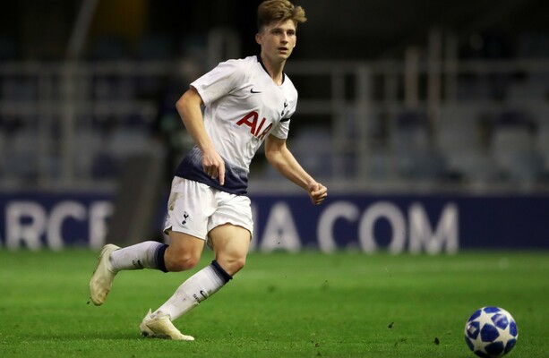 The 17-year-old Dublin-born player who made the Spurs bench last night