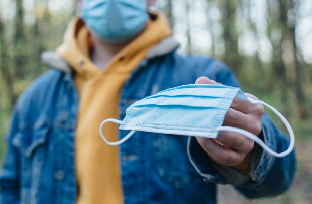 Debunked: No, face masks 'sprayed with Teflon' are not causing flu-like ...