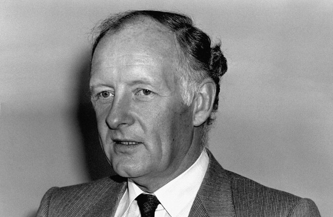 Former TV presenter and Grandstand host Frank Bough dies aged 87