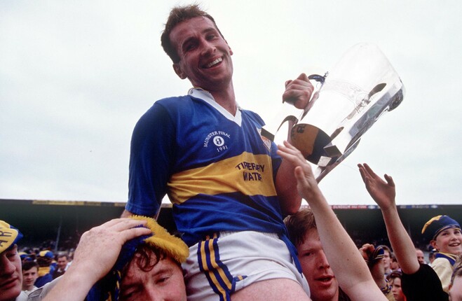 Former hurling All-Ireland-winning captain Carr takes charge of Tipp ...