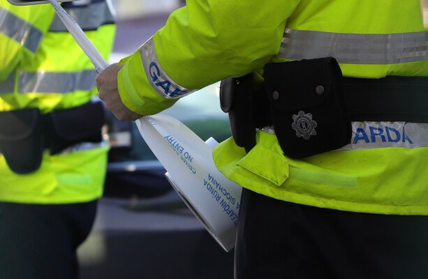 'Look out for text kisses and flirting': Garda policy orders officers ...