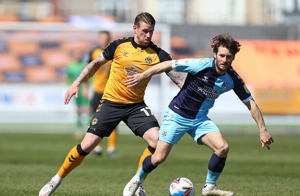 Wes Hoolahan sets up the winner to send his Cambridge side top and ...