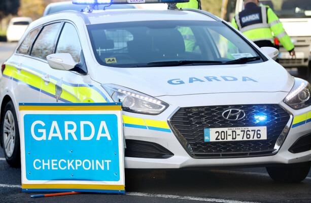 Woman (20s) dies in Cavan car crash which has left four others in hospital
