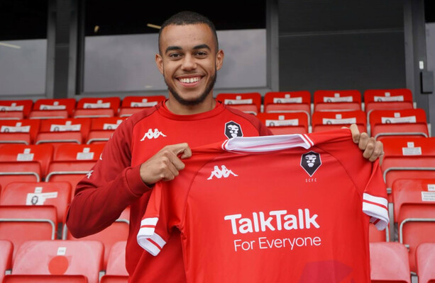 Ireland U21 winger Tyreik Wright joins Salford on loan from Aston Villa