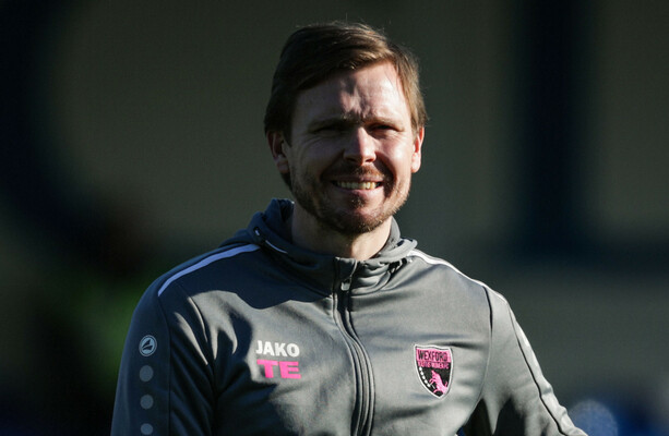 Tom Elmes joins Ireland WNT set-up as Pauw's assistant following ...