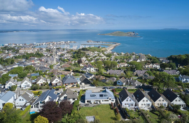 Luxury living in the Howth hills at this €2.5m lodge with a games room ...